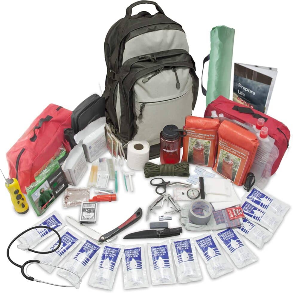 10 Things that should be in every survival bunker - Bushcraft Buddy